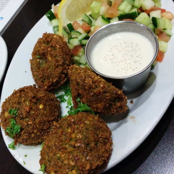 Mashu Mashu Mediterranean Grill - Middle Eastern Restaurant in Toronto