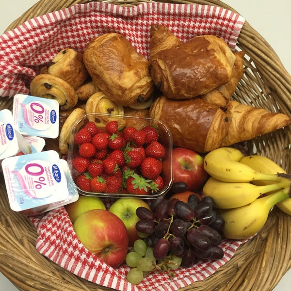 Action - Discount Store