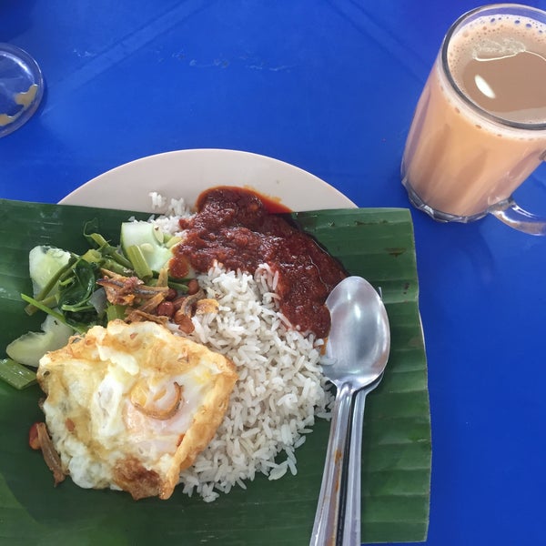 Nasi Lemak Kukus Berasap - Food Service in Jelebu