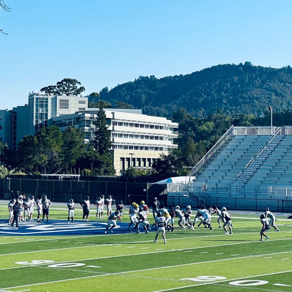 Marin Catholic High School - High School in Kentfield