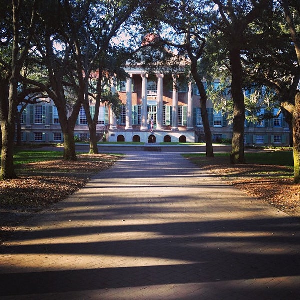 Cistern Yard - College Quad in Harleston Village