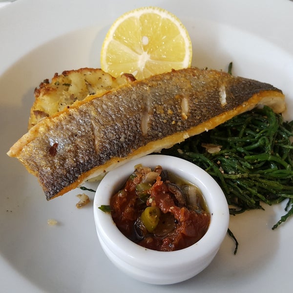 Fish At 85 - Seafood Restaurant in Riverside