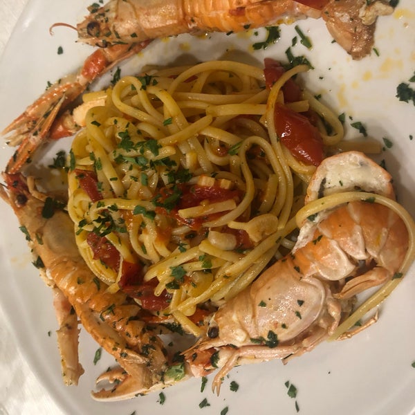 Top 10 dinner spots in Napoli, Italia