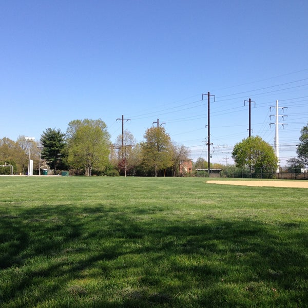 Kells Park - Park in Newark