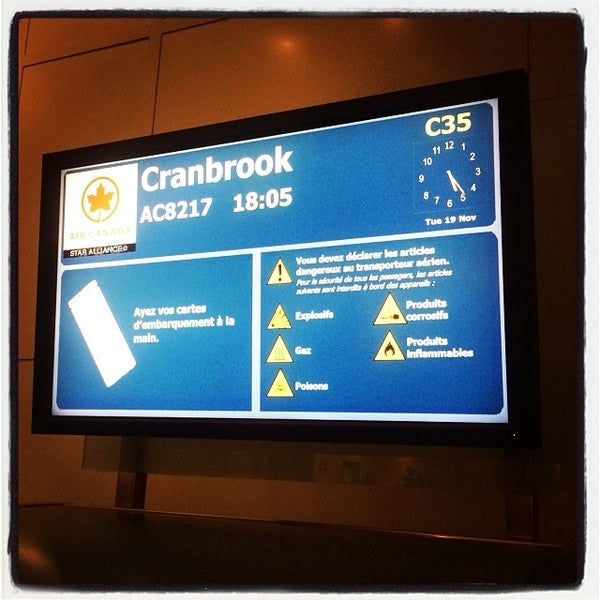 Gate C35 - Airport Gate in Sea Island