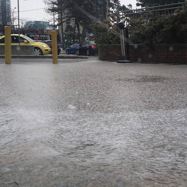 4950 yonge street - Willowdale - 0 tips