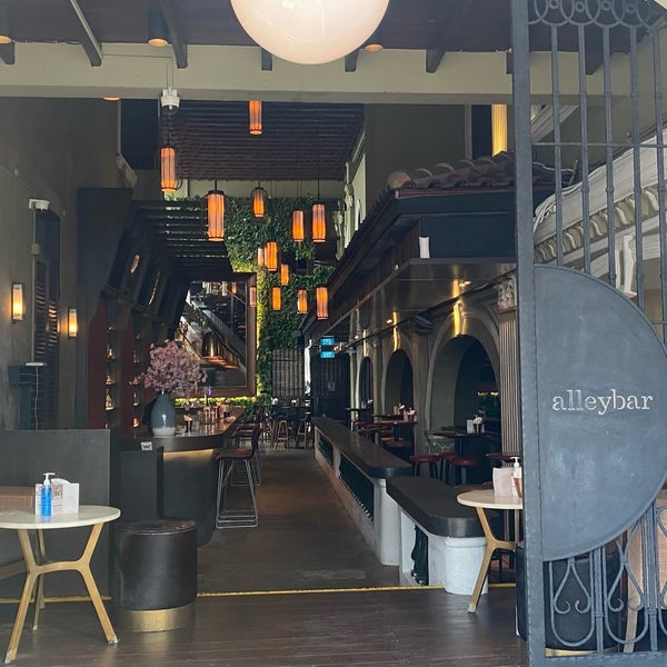 Acid Bar - Orchard Road - 43 tips from 5187 visitors