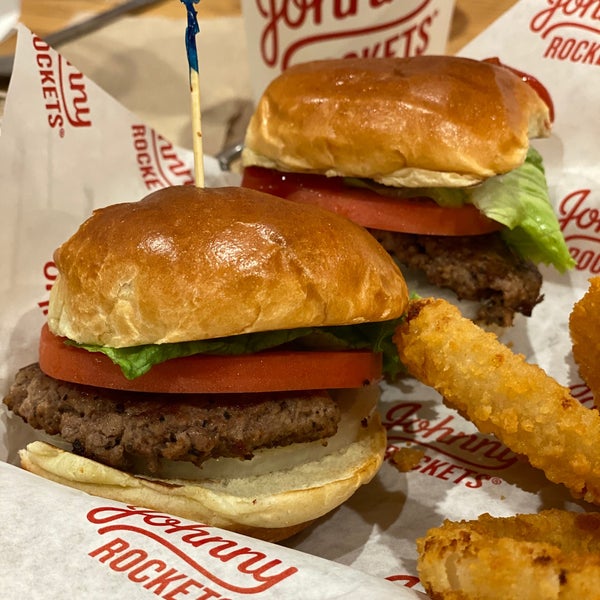 Johnny Rockets - Burger Joint