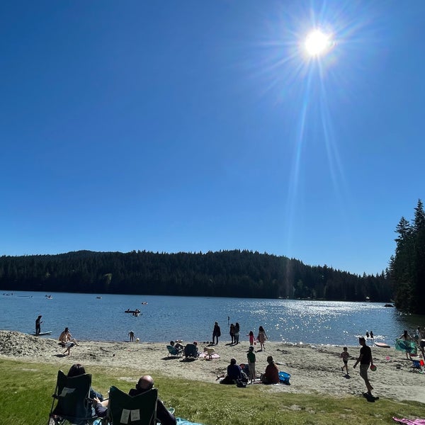 Are Dogs Allowed At White Pine Beach