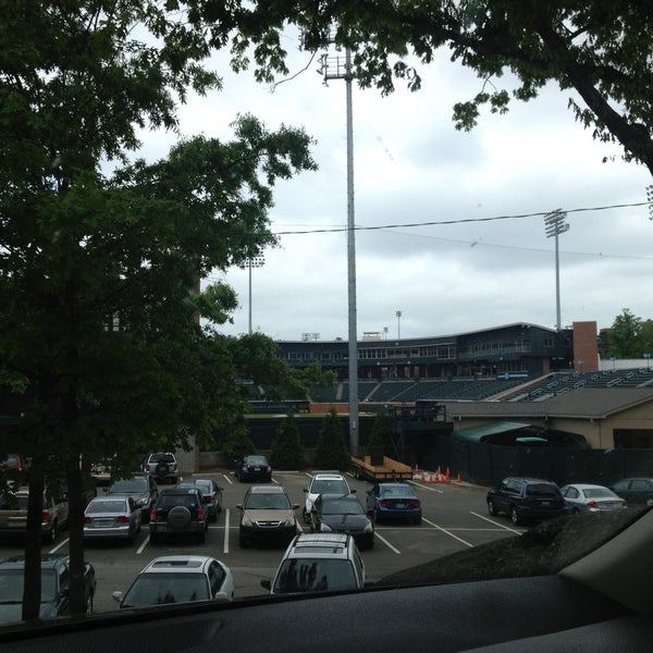 Ehringhaus Residence Hall - College Residence Hall in University of ...