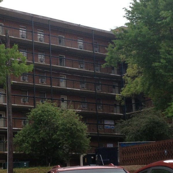 Ehringhaus Residence Hall - College Residence Hall in University of ...