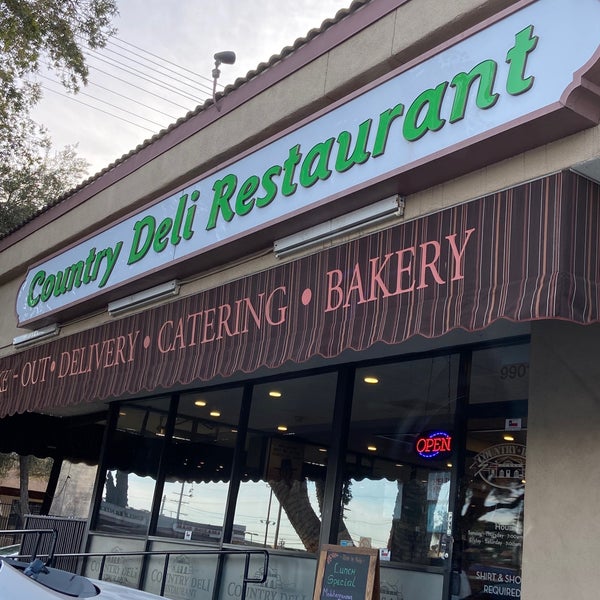 The Country Deli - Diner in Chatsworth