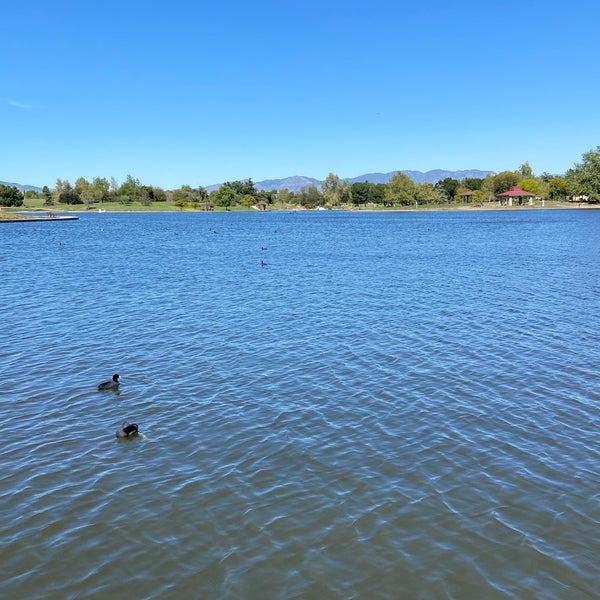 Photos at Lake Balboa Park - Park