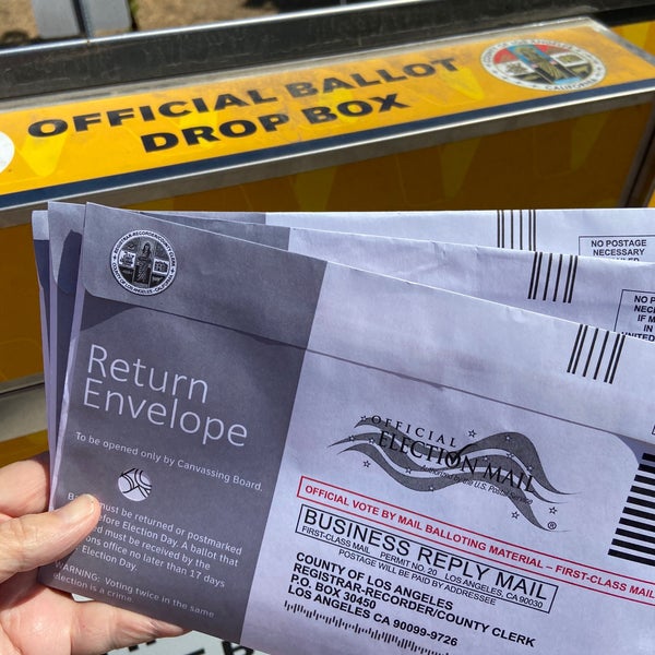 Los Angeles Public Library - Porter Ranch - Library in Porter Ranch