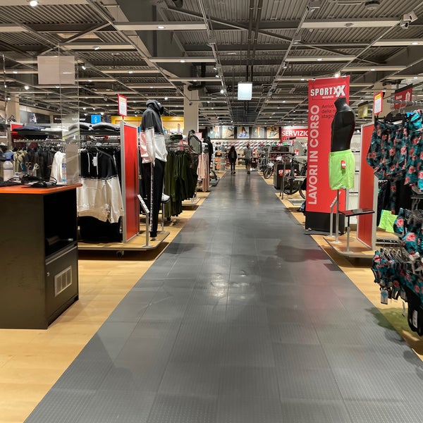 SportXX - Via Serrai 3