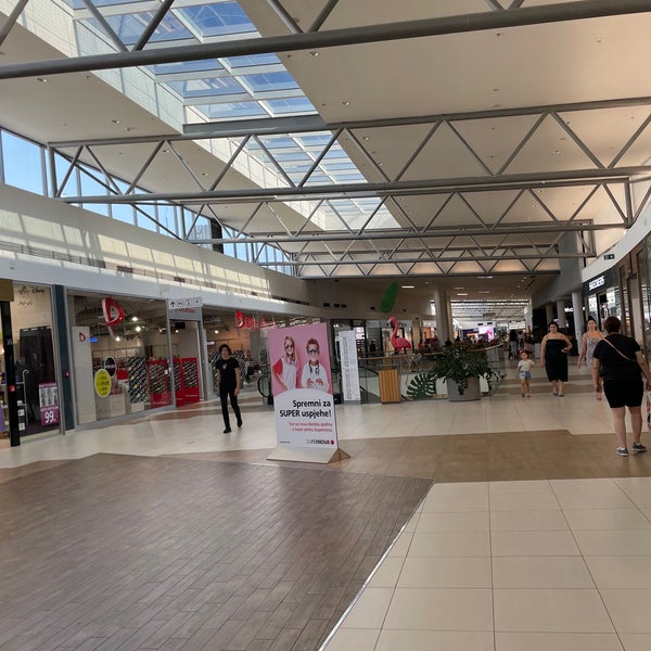 Supernova - Shopping Mall in Zadar