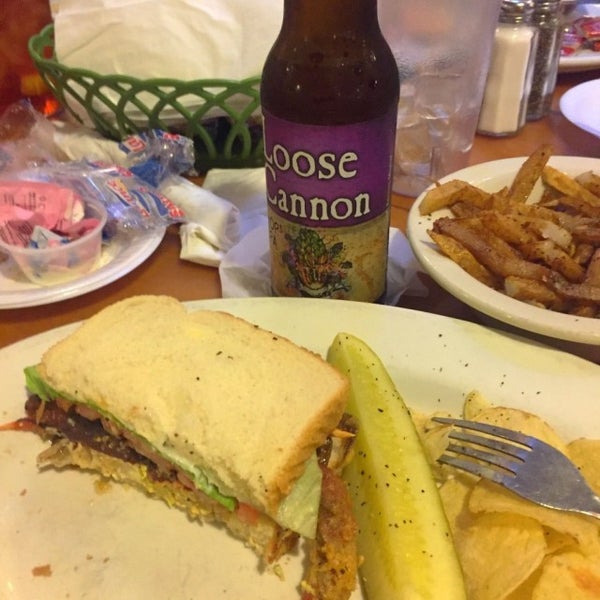 Jerry D's Saloon - 8 tips