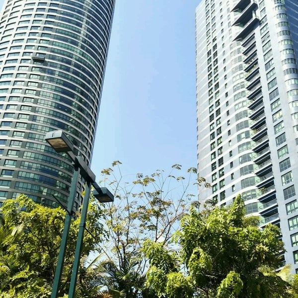 Rockwell Center - Poblacion - 32 tips from 5713 visitors