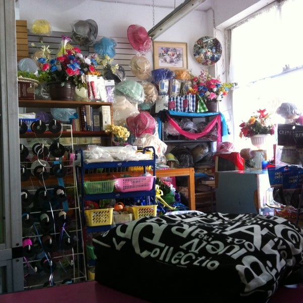 Pat-Gar Sales & Services - Bridal Store