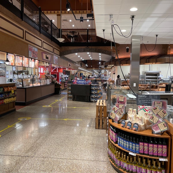 Wegmans Hot Bar - Café in Dulles Centre