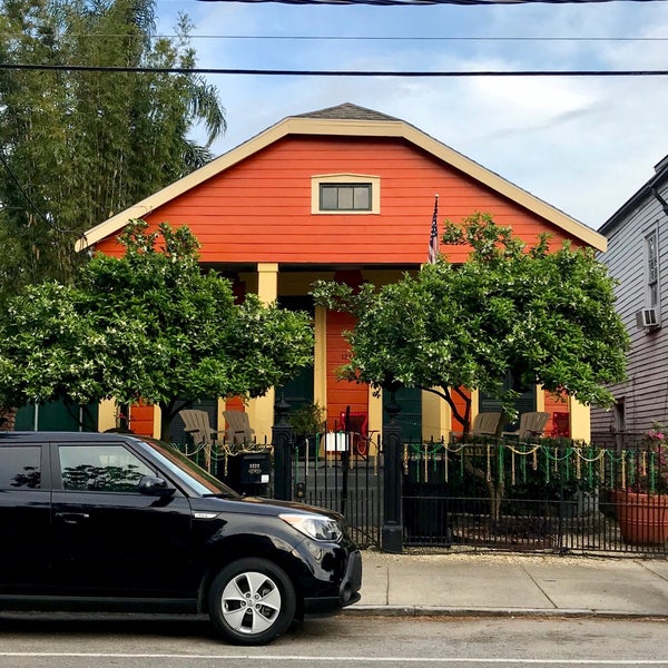 Magazine Street - Uptown - New Orleans, LA