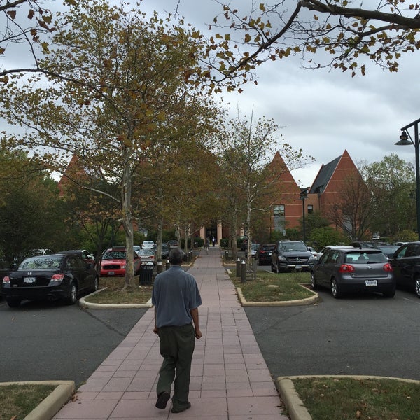 Photos at Charles Beatley Jr. Alexandria Central Library - Library in ...
