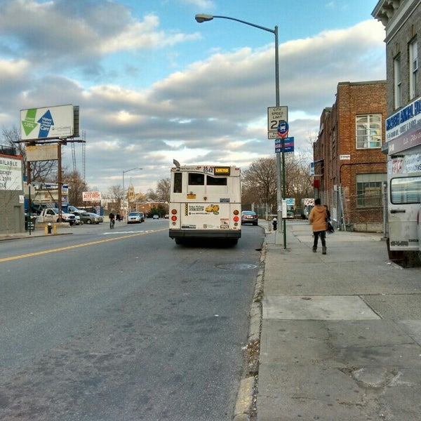 MTA Q58 Q59 Bus Stop (74th St & Grand Ave) - Maspeth - Grand Ave