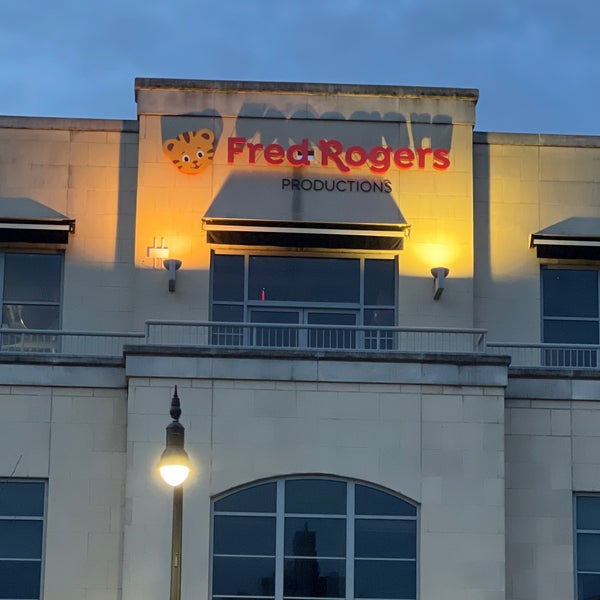 The Fred Rogers Company Logo