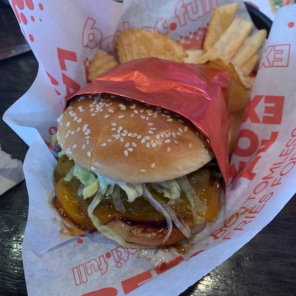 Red Robin Gourmet Burgers and Brews - Burger Joint in Greensburg