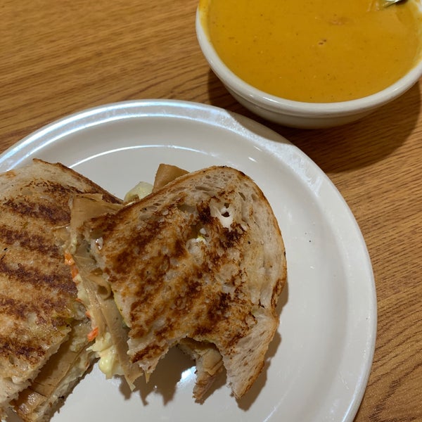 Loving Cafe - Vegan and Vegetarian Restaurant