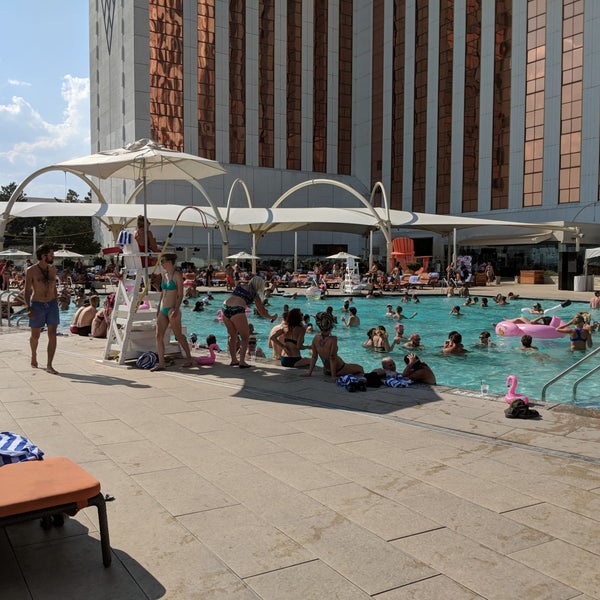 The Beach at Grand Sierra Resort - 6 tips