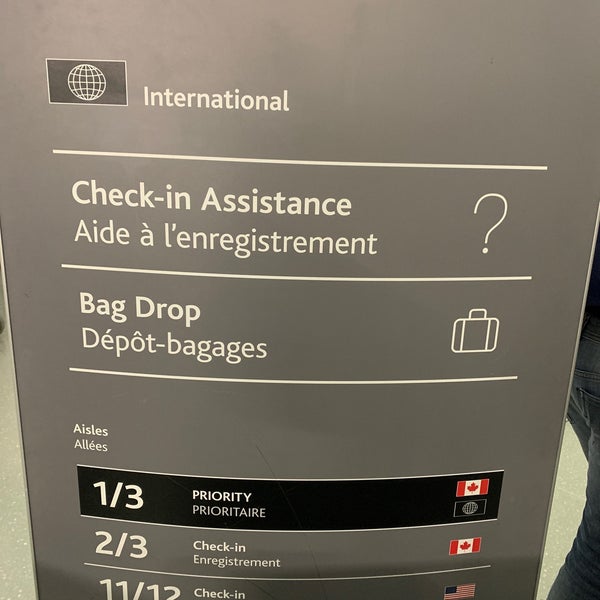 Photos at Air Canada Ticket Counter - Airport Ticket Counters in ...