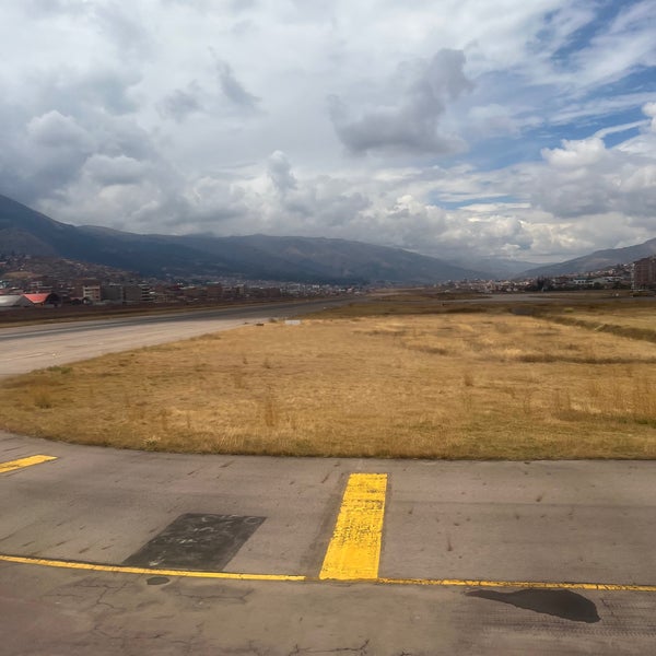 Aeropuerto Internacional Alejandro Velasco Astete (CUZ) - 232 tips from ...