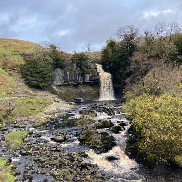 Ingleton Waterfalls Trail - Carpark - 12 tips from 264 visitors