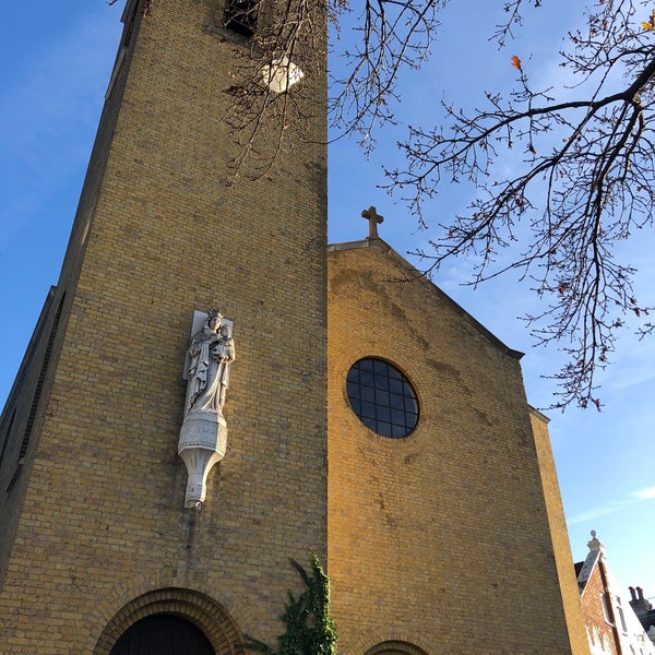 Photos at Catholic church of Our Lady of Perpetual Help - Fulham ...