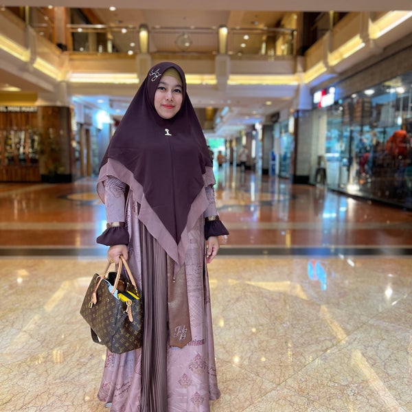 STC Senayan - Jakarta Pusat, Jakarta