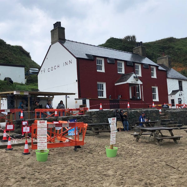 Ty Coch Inn - Pub