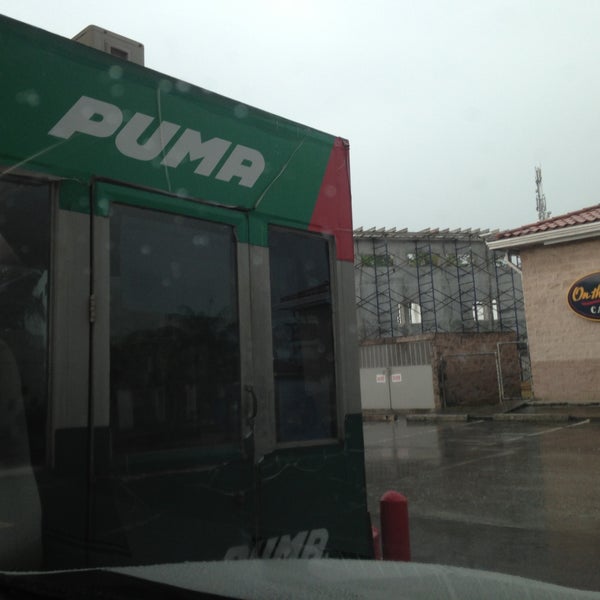 Puma/ Super 7 - Ciudad de Panamá, Panamá