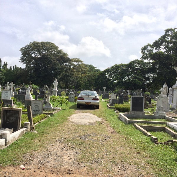 Borella Cemetry - Cemetery
