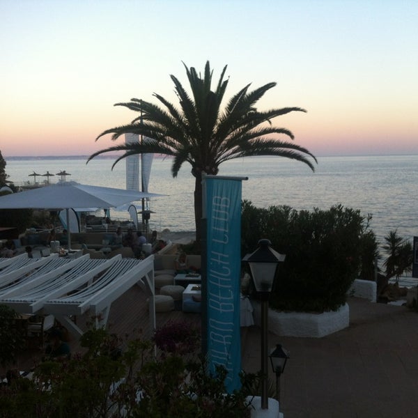 Zhero Beach Club - Sant Agustí - Av. Joan Miró, 305