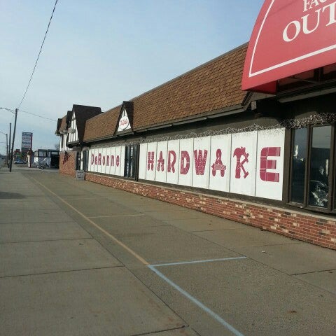 Deronne True Value Hardware - 18561 E 9 Mile Rd