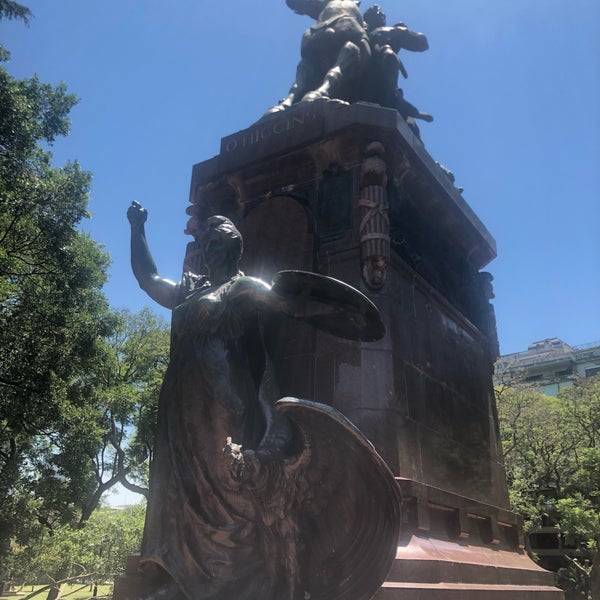 Plaza República de Chile - Plaza in Palermo Chico