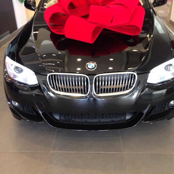 Photos at Schomp BMW - Auto Dealership in Highlands Ranch
