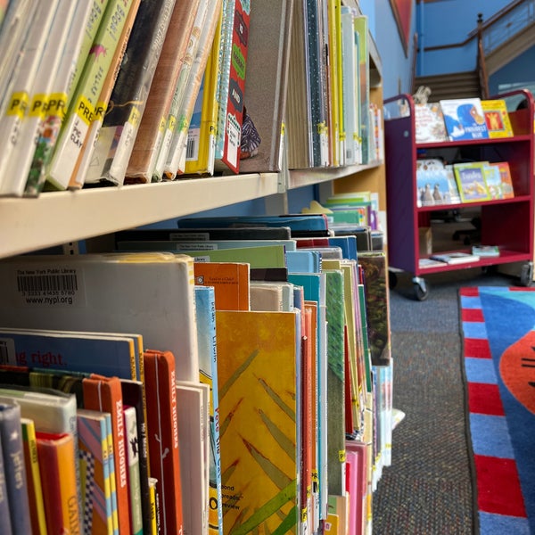 New York Public Library - Tompkins Square Library - Alphabet City - New ...