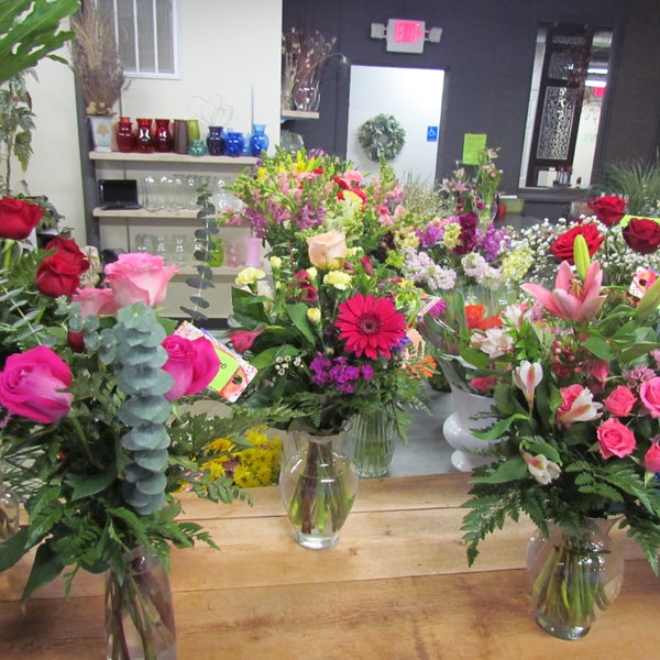 Flower Works LLC - Flower Store