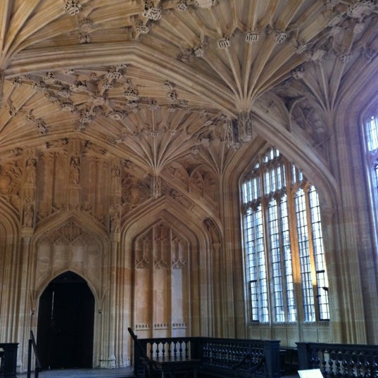 Divinity School - 6 tips