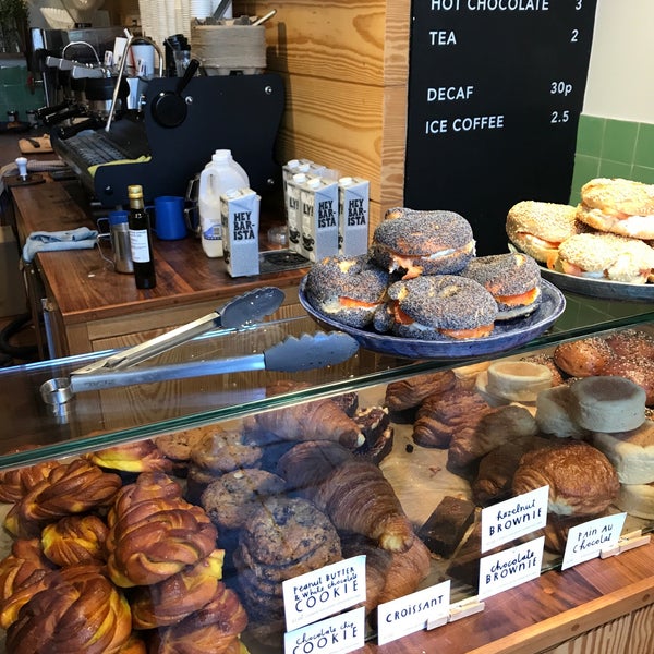 Pavilion Bakery - Bakery in Hoxton