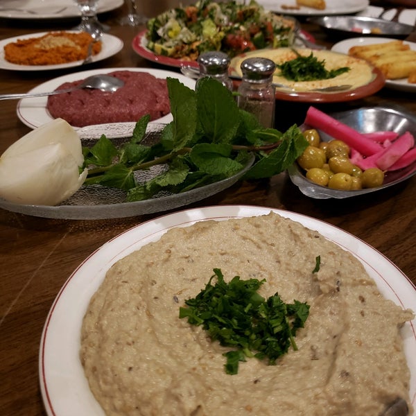Daou - Middle Eastern Restaurant in Montréal