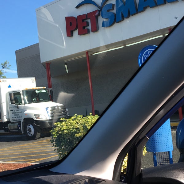 PetSmart - 8 tips from 713 visitors