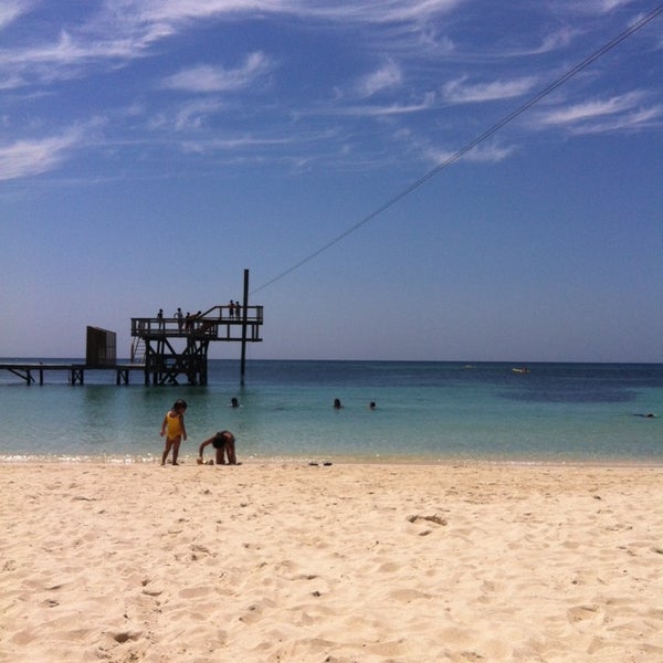 Foster's - 40 visitors